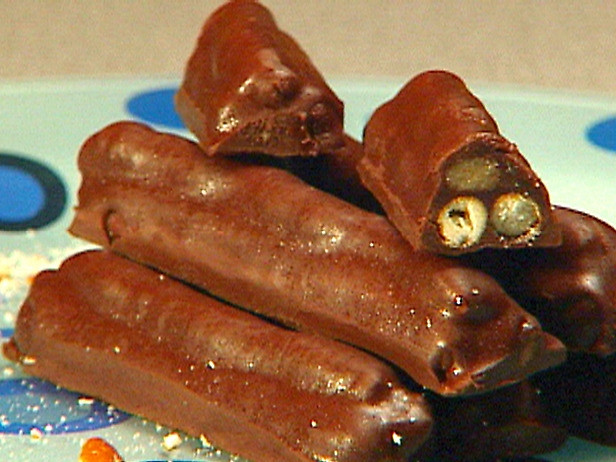 Chocolate covered peanut candy bar Recipe | Food Network UK